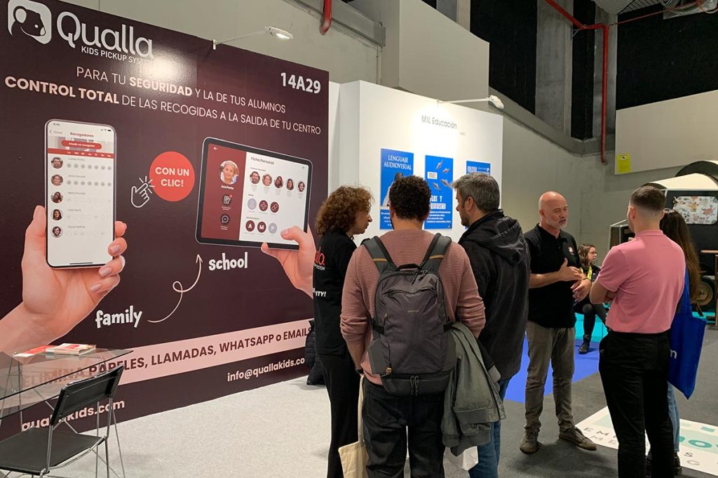 QUALLA KIDS - MadBlue